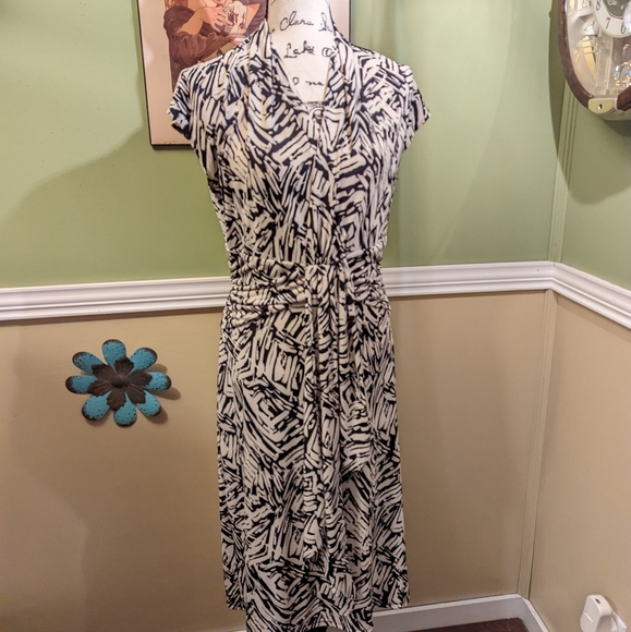 BCBG Paris | Dresses | Bcbg Paris Dress | Poshmark